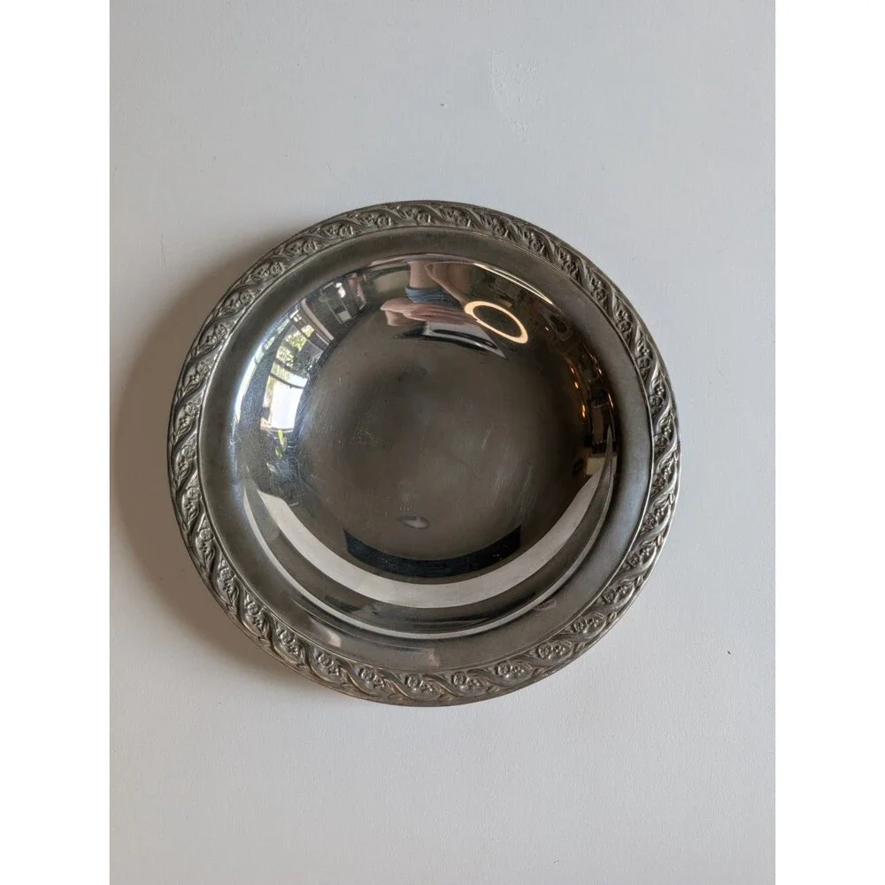 Wm Rogers | Dining | Vintage Wm Rogers Silver Plated Round Candy Nut ...